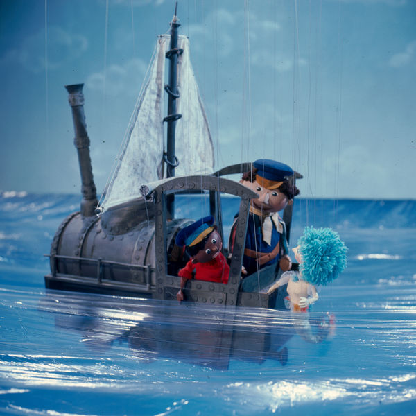 Augsburger Puppenkiste - Jim Knopf und Lukas der Lokomotivführer - Film, DVD, Blu-ray, Trailer ...